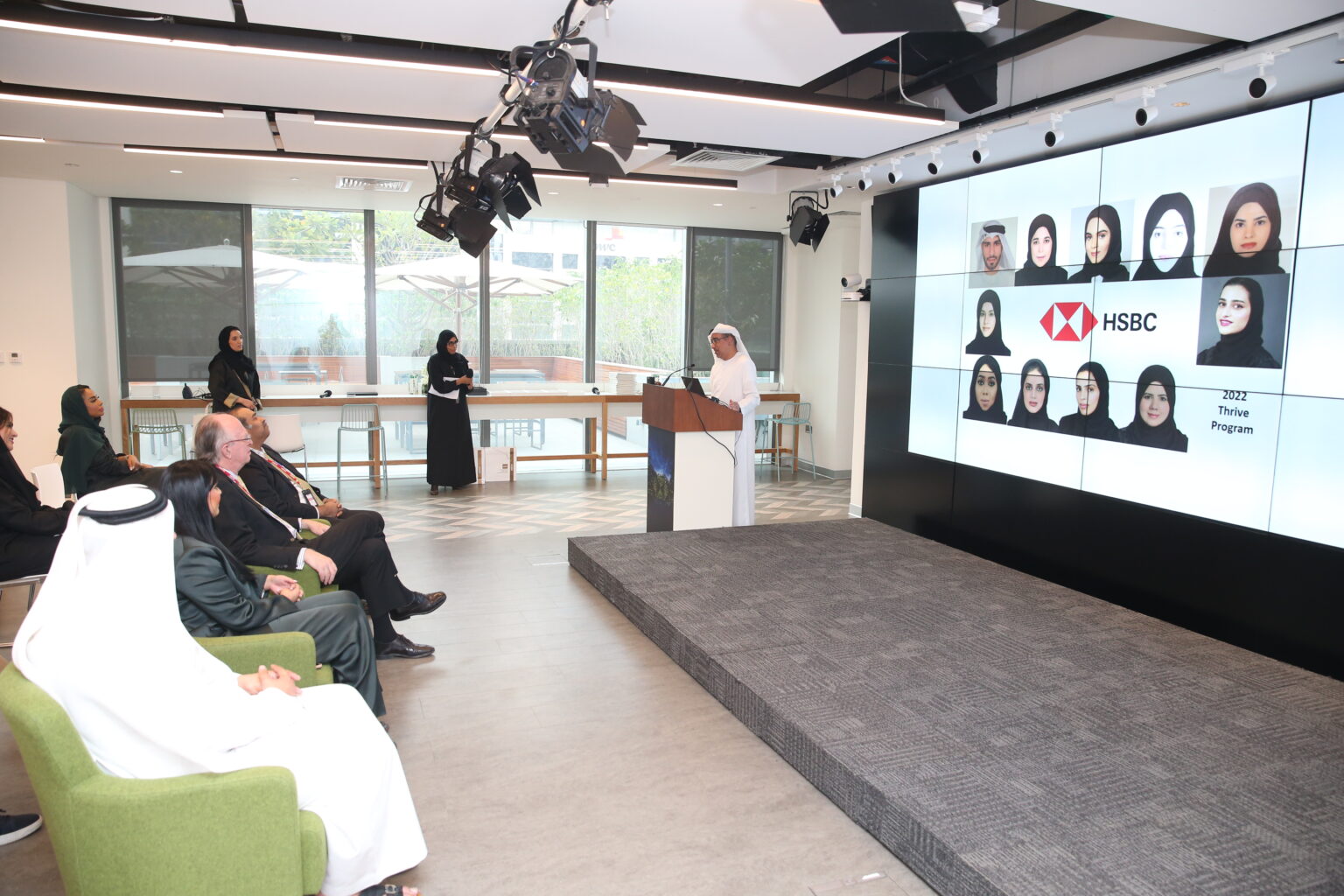 EIF, HSBC successfully complete eight-month-long ‘Thrive Leadership ...